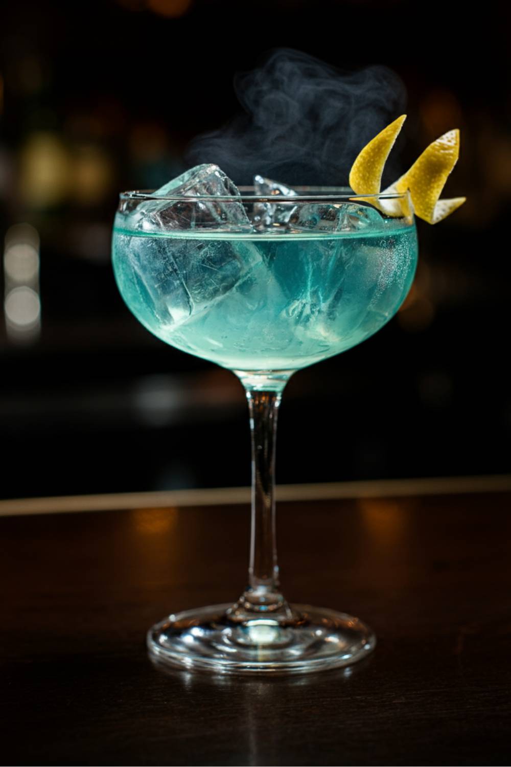 12 Gothic Cocktails: A Guide to Dark Delights