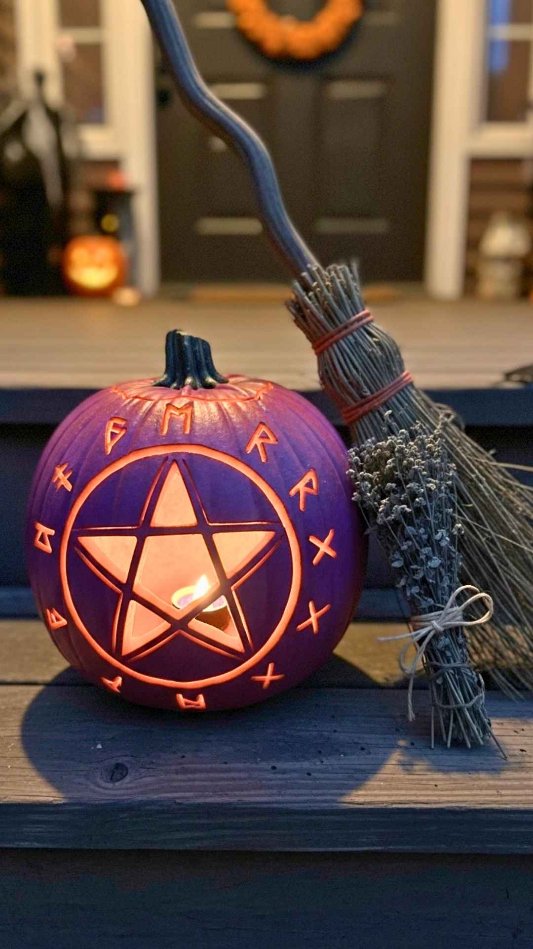 15 Witch Pumpkin Carving Ideas That Feel Like a Spell on Your Porch